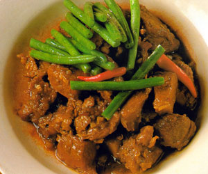 Burmese-Style Pork Curry Recipe